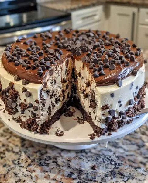 Chocolate Chip Cookie Ice Cream Cake - Recipes